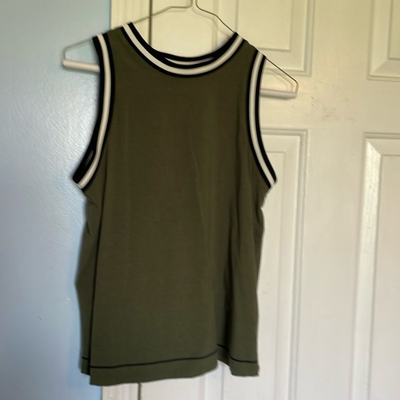 Hunter | Tops | Hunter Tank Top Stretchy Size Small | Poshmark